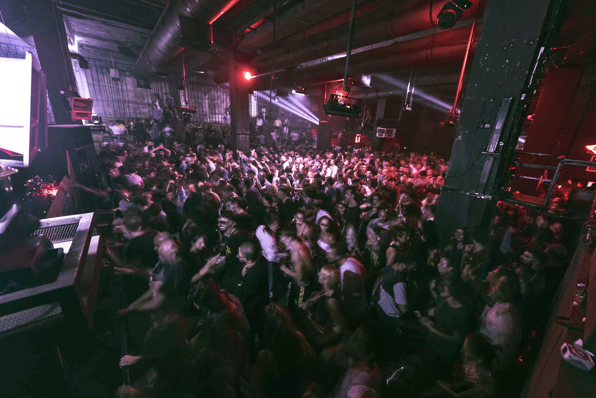 Az Inotára négy fellépőt is küldő világhírű grúziai klub, a KHIDI alapítóját, Tamar Axandert ...