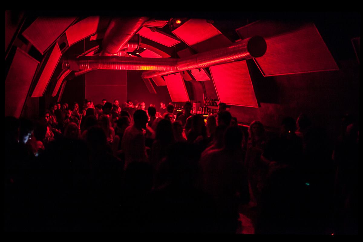 Cluburi din București unde merită să dansezi măcar o dată | Electronic ...