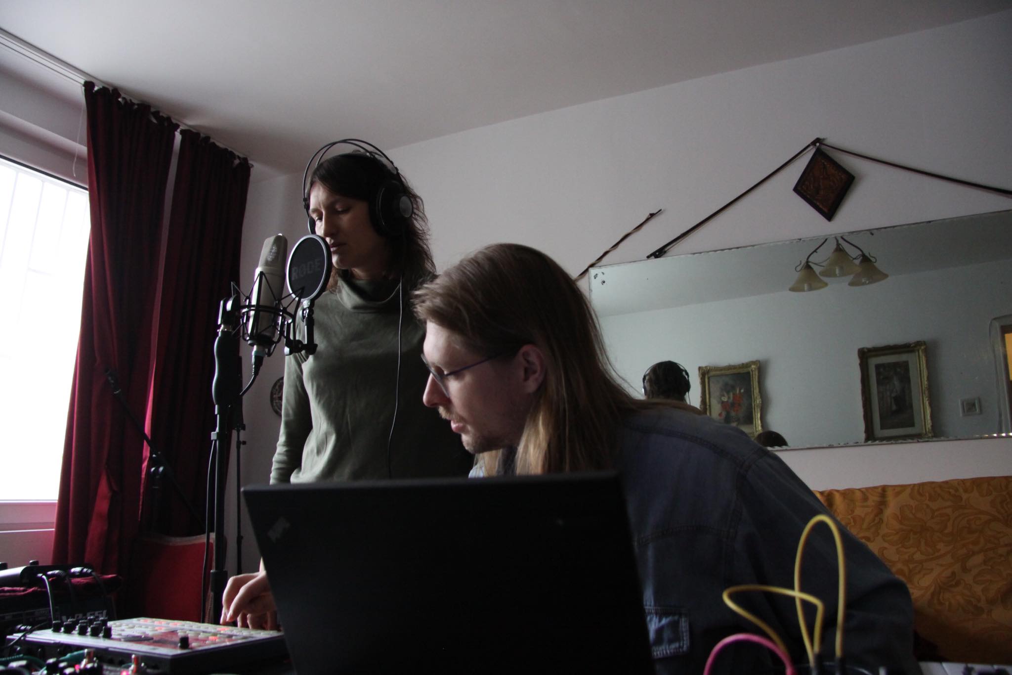 Interviu: întâlniri muzicale inedite - Alexander Arpeggio și Maria ...